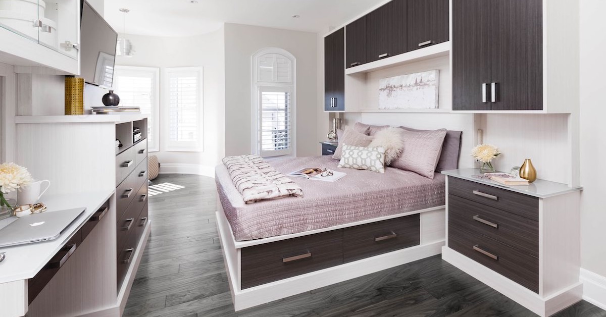 A Storage Bed Has It All: Comfort, Functionality & Style!